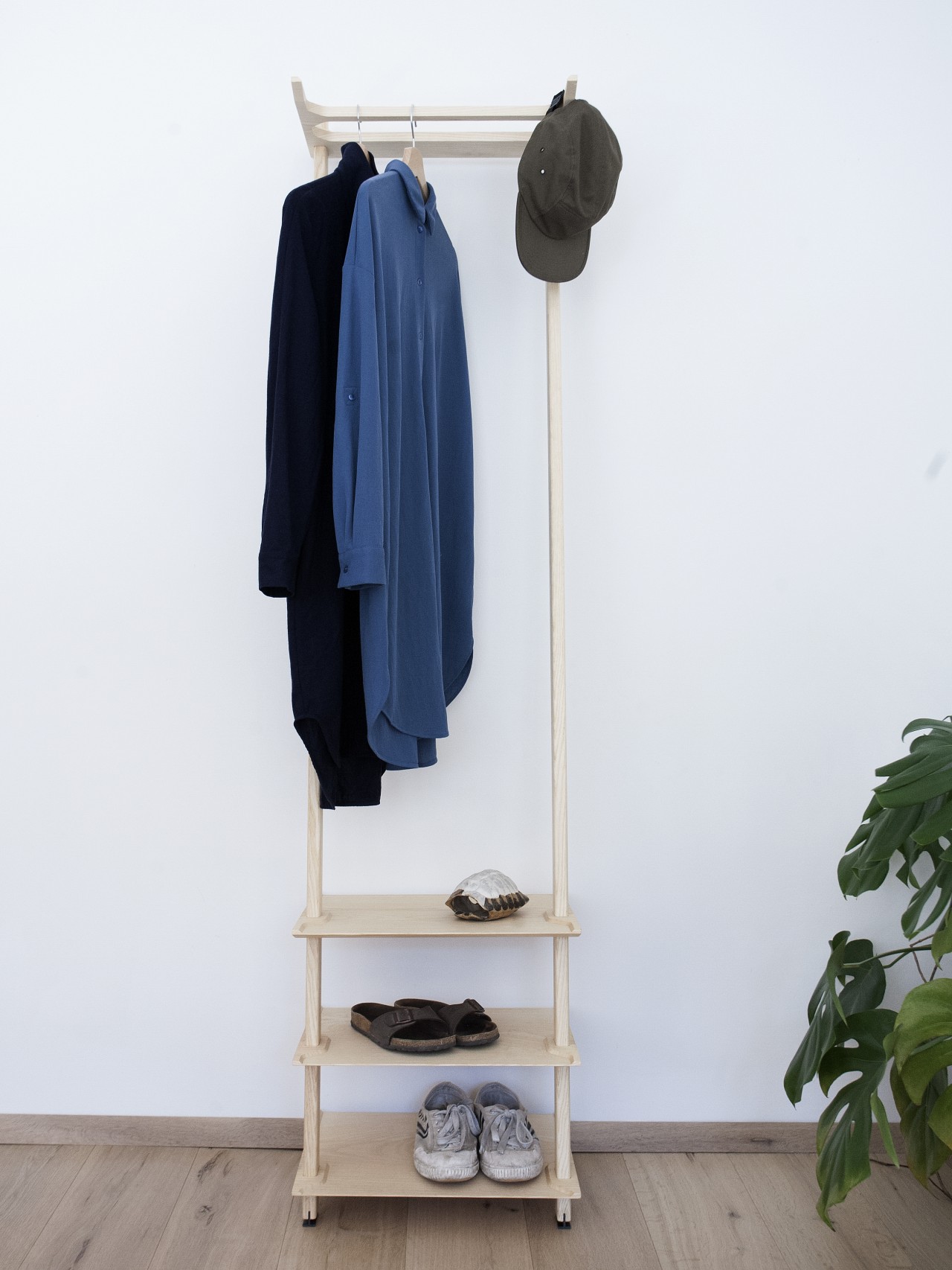 Prototyp Garderobe – Pan
